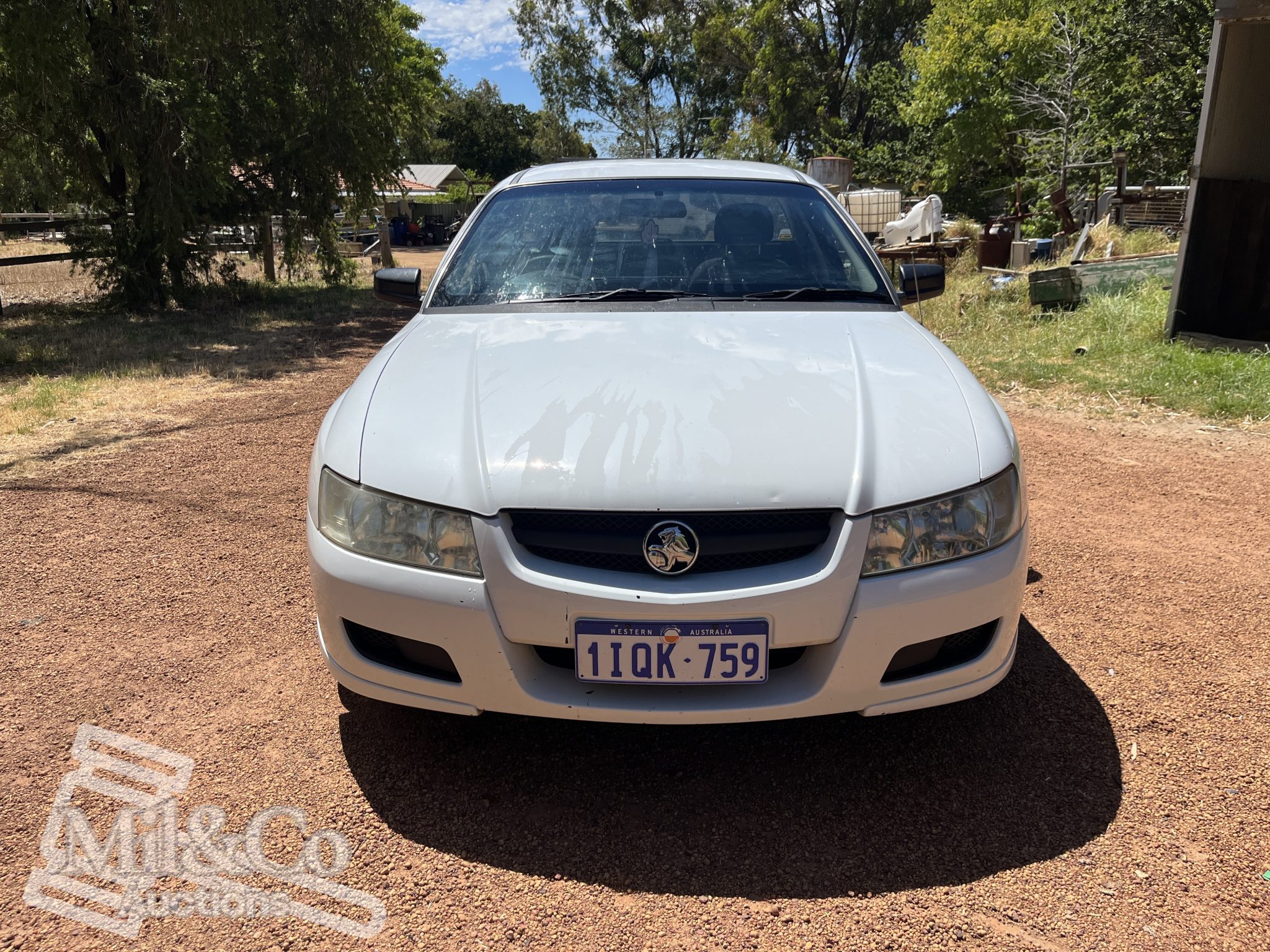 2005 Holden Commodore VZ Automatic V6 Alloytech Ute – Mil & Co Auctions