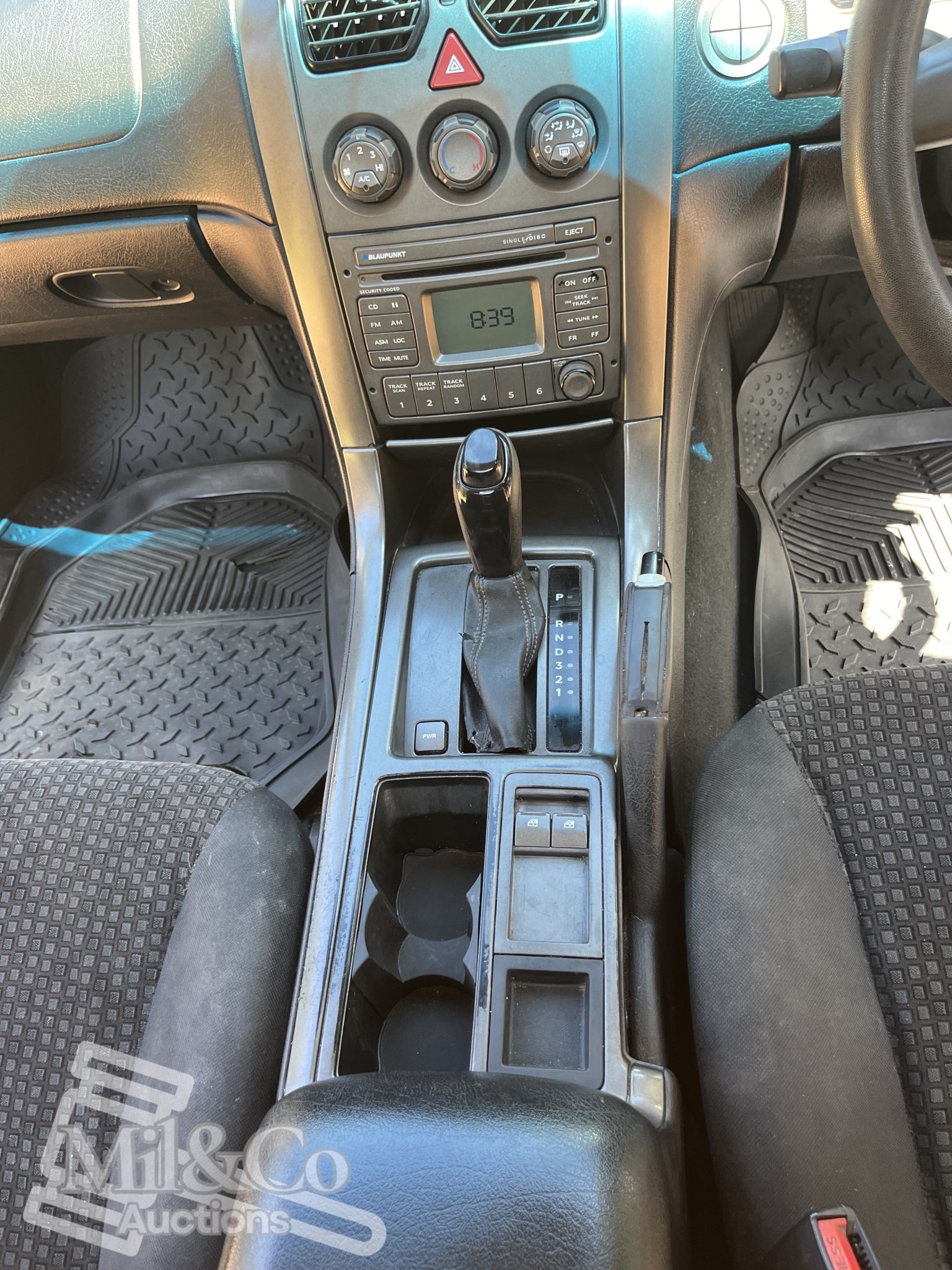2005 Holden Commodore VZ Automatic V6 Alloytech Ute – Mil & Co Auctions